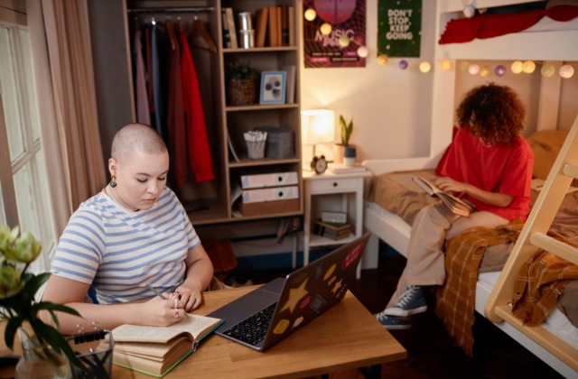 Allergy Management: Advice for Students in Shared Dorms | SayCampusLife ...